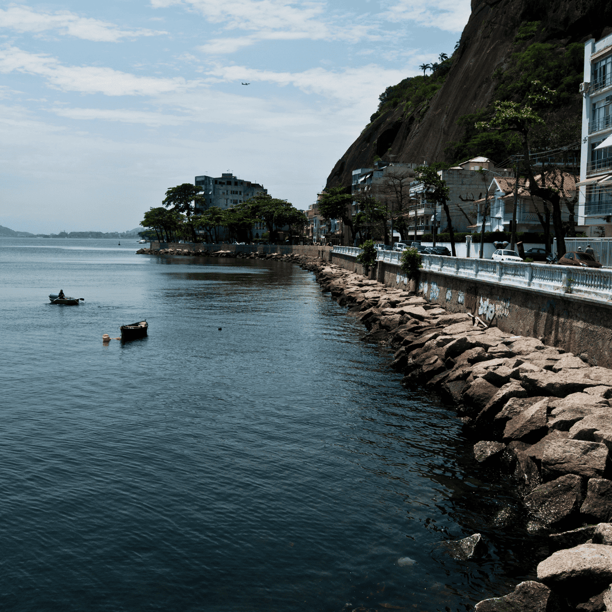 Discover Urca Beach in Rio de Janeiro
